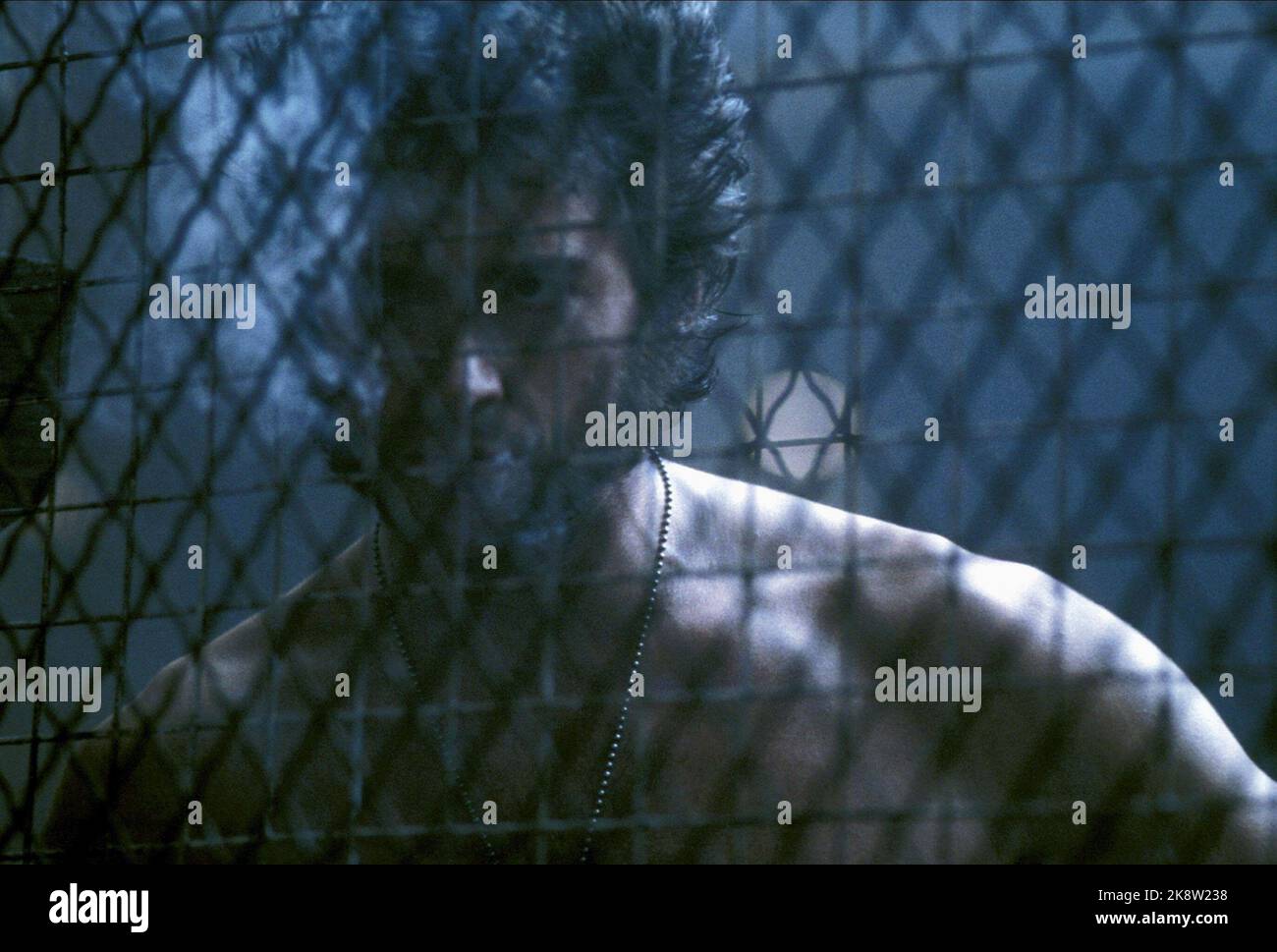 Hugh Jackman Film: X-Men (USA 2000) Characters: LOGAN, WOLVERINE ...