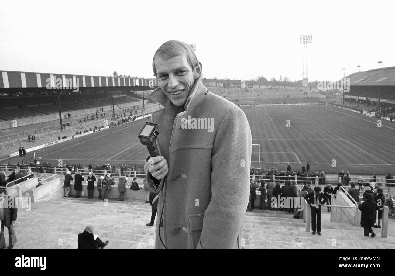 Gleditsch is ready for broadcast from the match photo hi-res stock ...