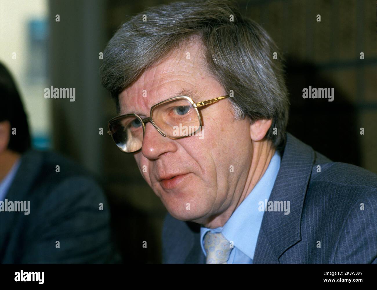 Ap oslo portrait photo henrik laurvik ntb alone portrait hi-res stock ...