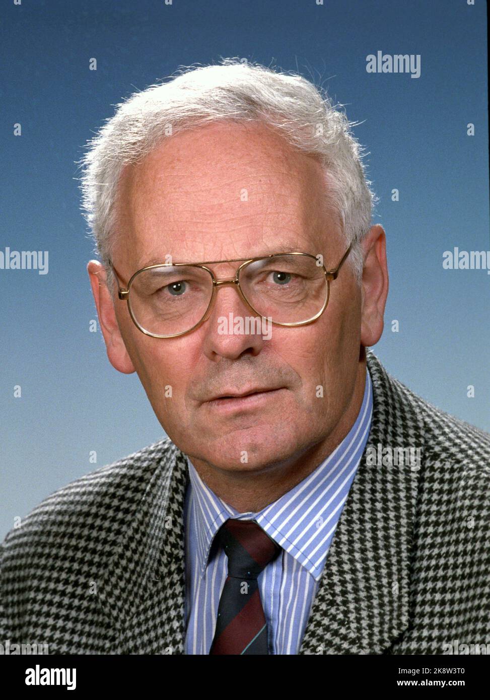 H portrait photo hi-res stock photography and images - Alamy