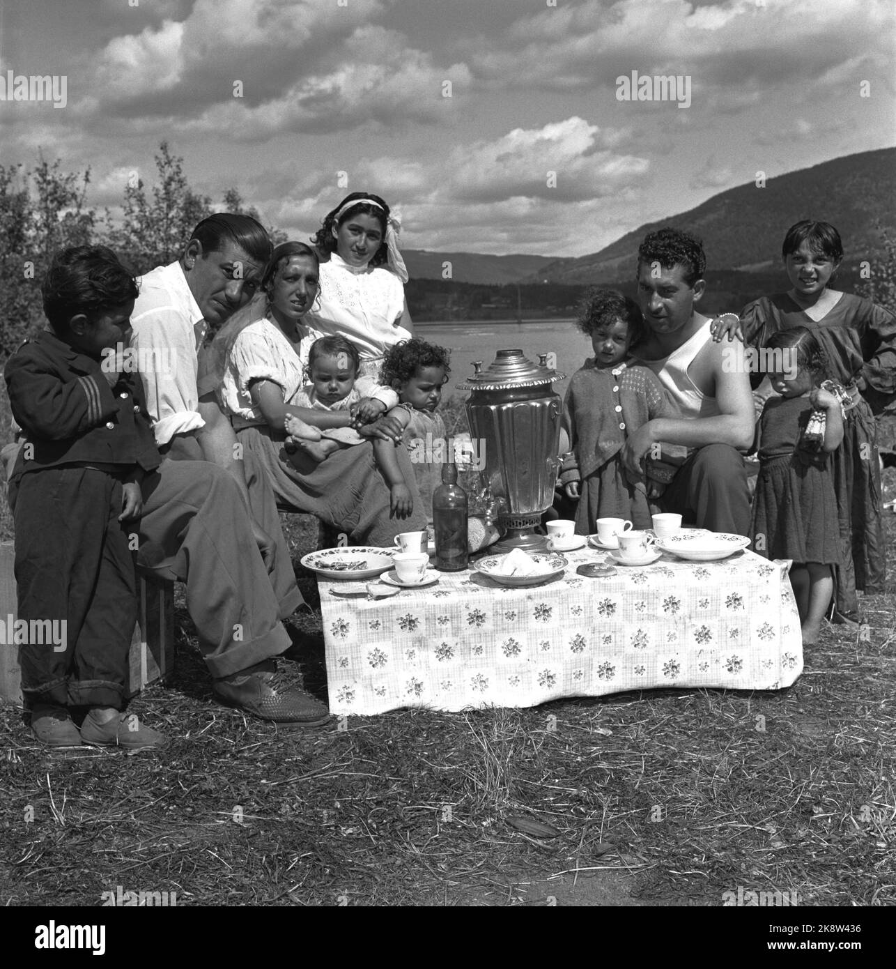 Gypsy men hi-res stock photography and images - Alamy
