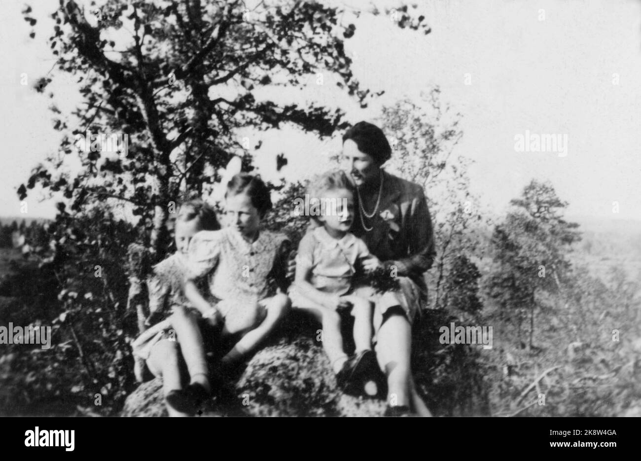 Finland August 1940 Crown Princess Märtha of Norway and the three ...