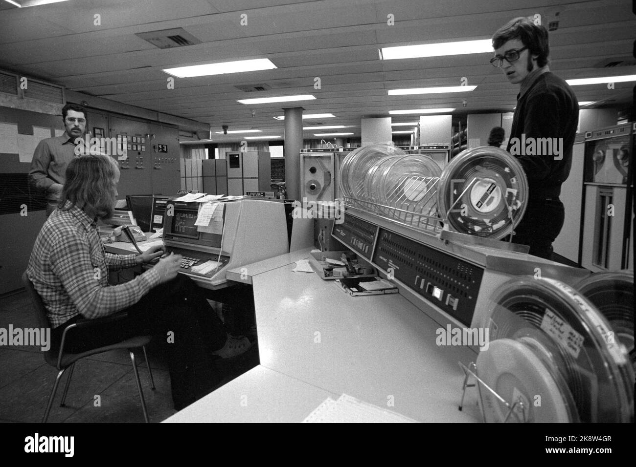 1974 computers hi-res stock photography and images - Alamy