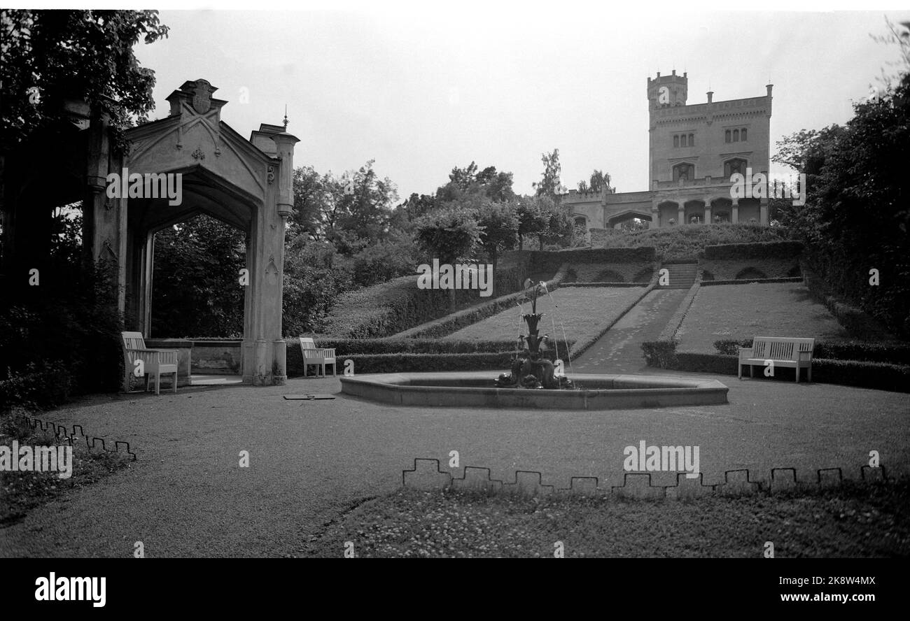 Strand ntb ntb architecture exterior palace assets royal properties hi ...