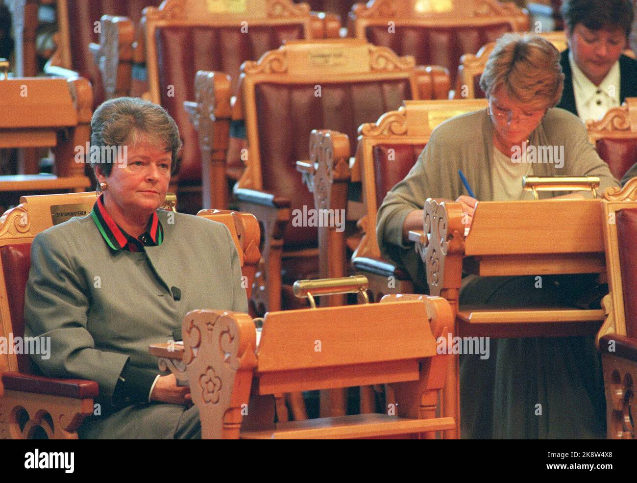 Per lochen ntb parliamentary debates hi-res stock photography and ...