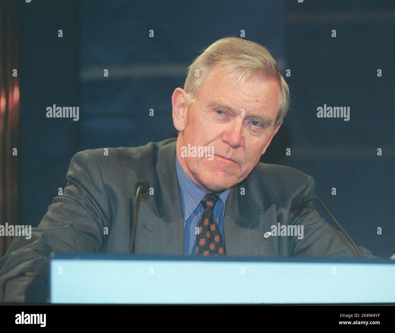 19970406 hi-res stock photography and images - Alamy