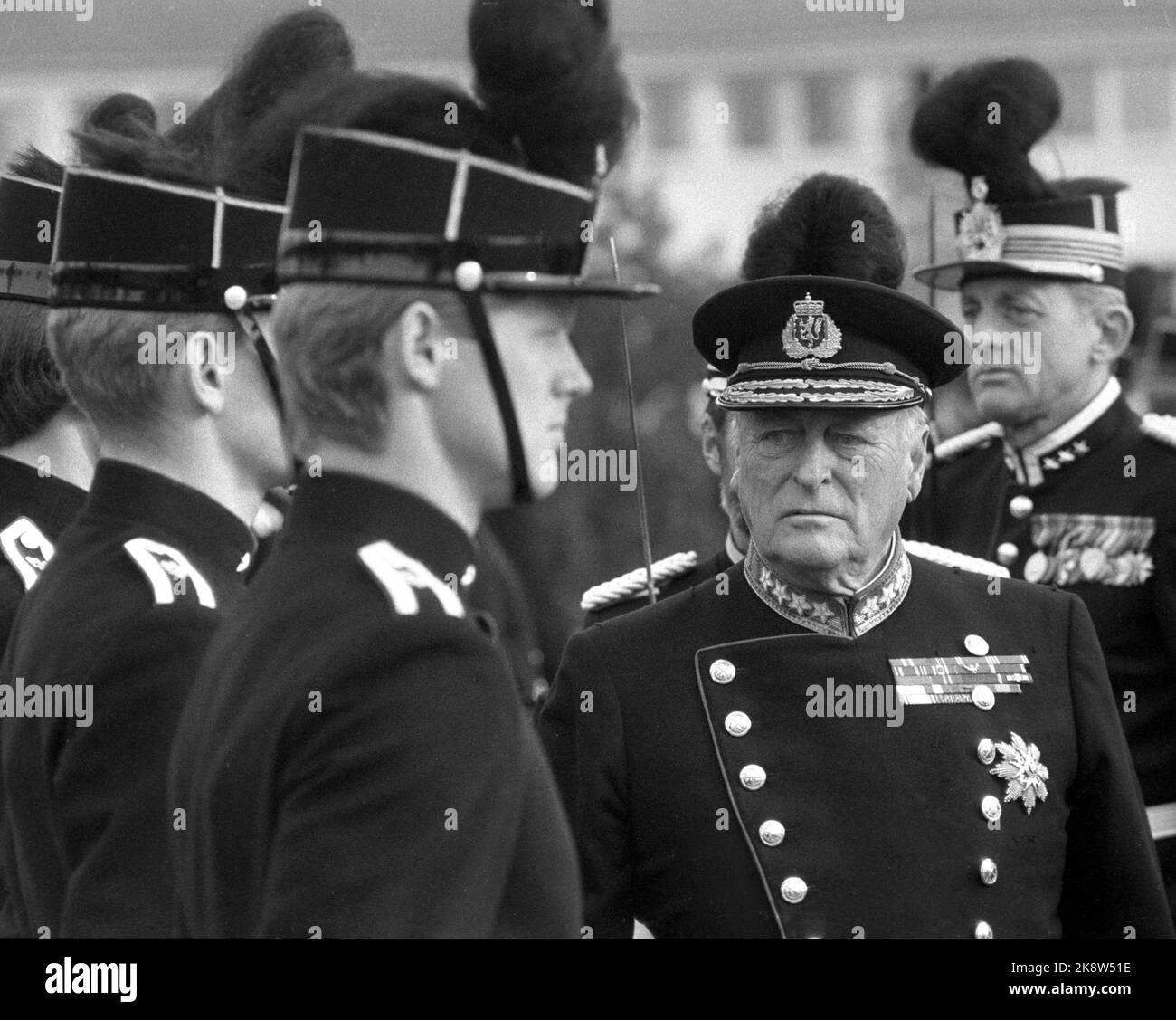Erik thorberg ntb the norwegian royal house uniform military parades hi ...