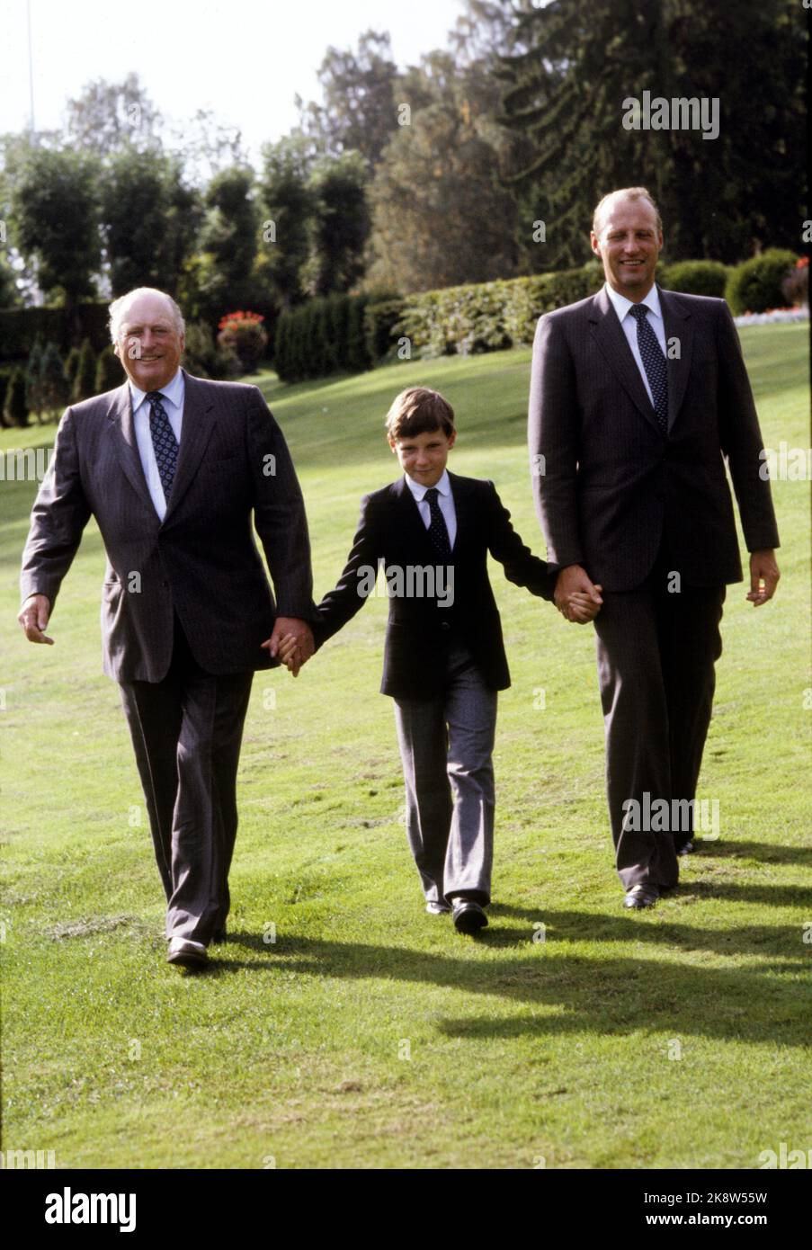 Oslo 19820917 the norwegian royal family hi-res stock photography and ...