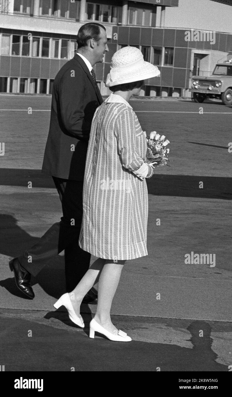 Princess anne pregnancy hi-res stock photography and images - Alamy
