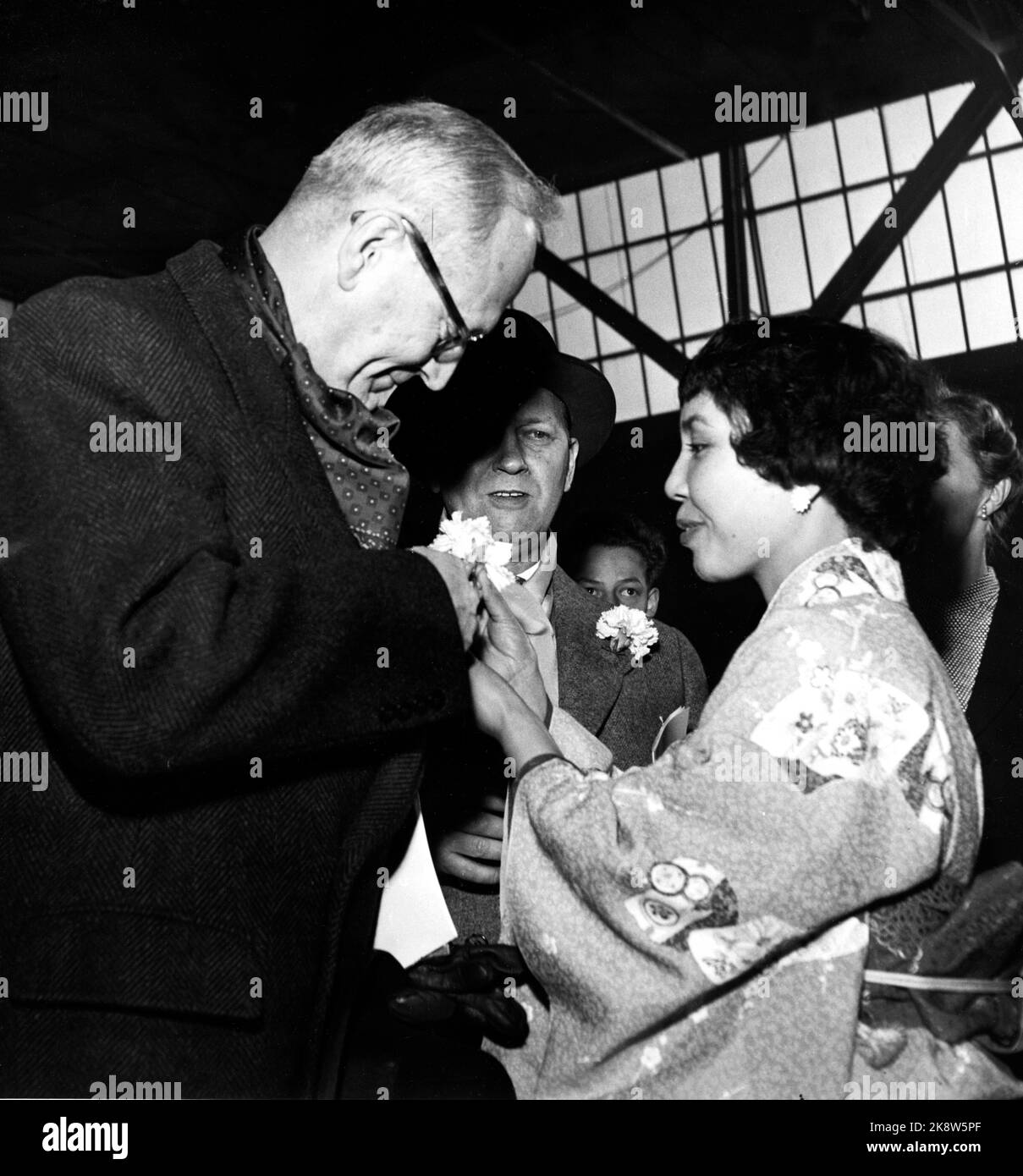 19570224 hi-res stock photography and images - Alamy