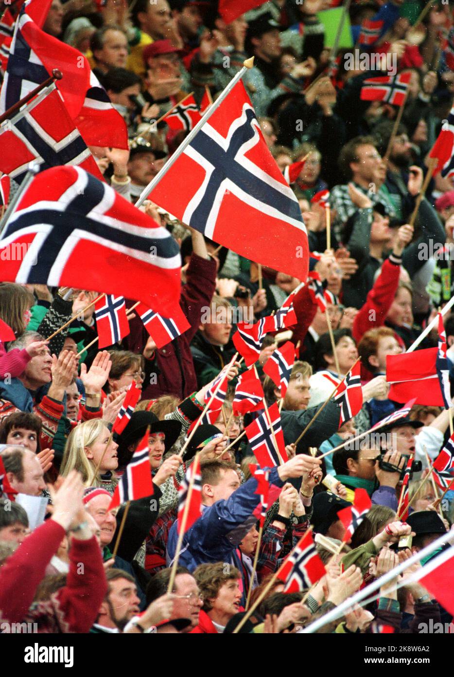Rune petter naes ntb ntb spectators happiness skate olympics flag hi ... Rune petter naes ntb ntb spectators happiness skate olympics flag hi ...