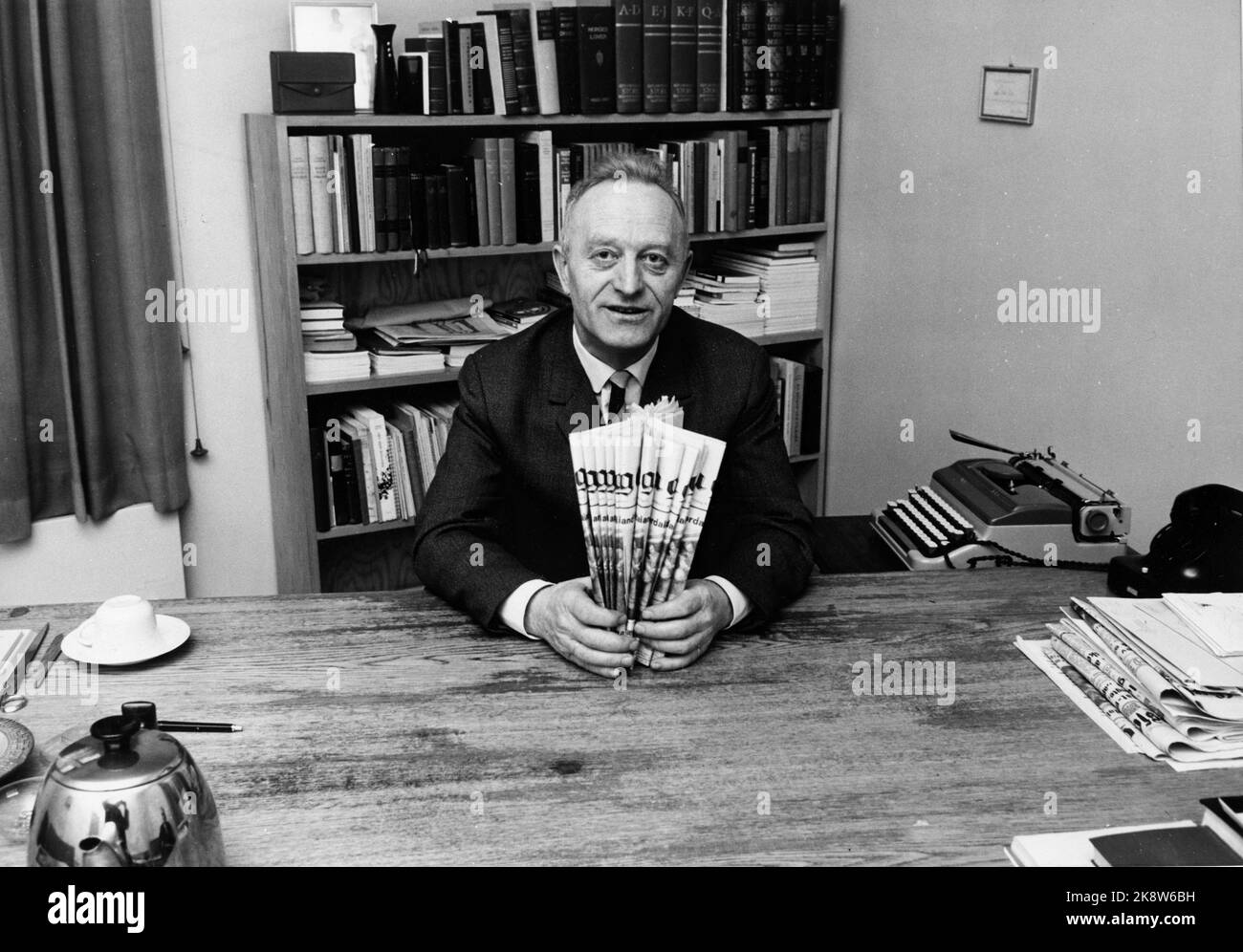 Bergen 19650502. Editor Arthur Berg today comment on newspaper ...