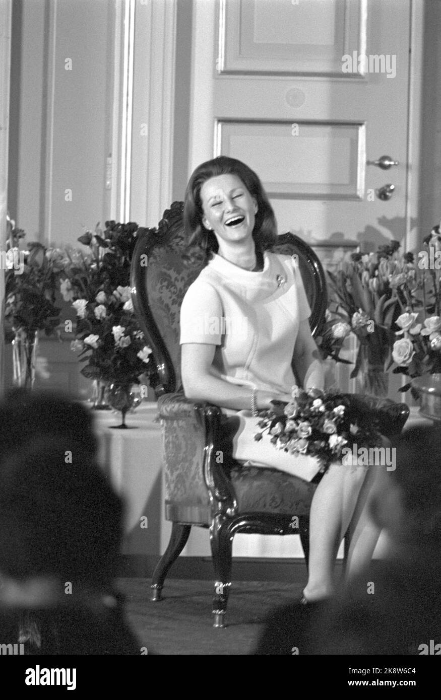 The current crown prince Black and White Stock Photos & Images - Alamy