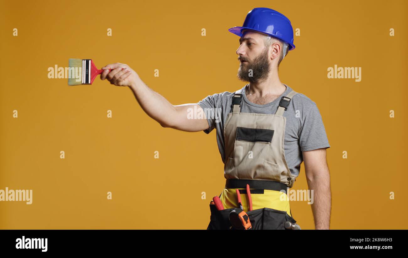 Painting demolition walls hi-res stock photography and images - Alamy