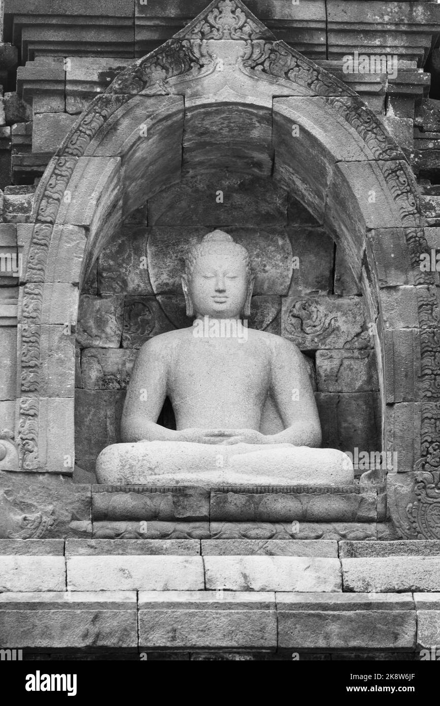 Indonesia, Java, Borobudur. The largest Buddhist monument in the world ...