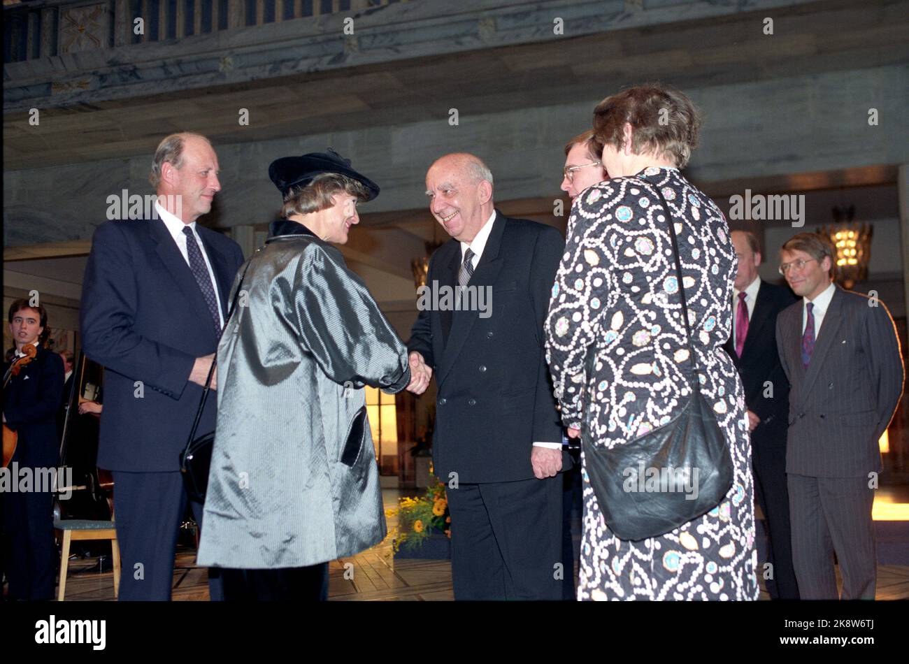 Oslo 19901210: Peace Prize. The Nobel Peace Prize 1990 awarded Mikhail ...
