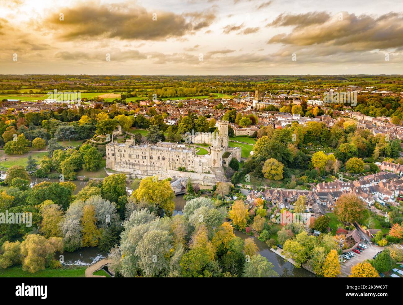 Aerial view of Warwick Castle and town centre at sunset Stock Photo - Alamy