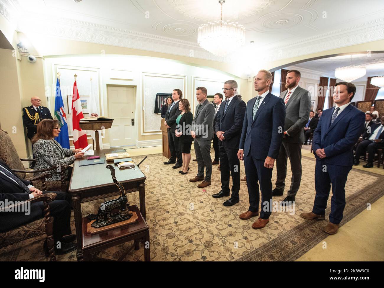 Alberta Premier Danielle Smith‚Äôs new ministers are sworn into cabinet ...