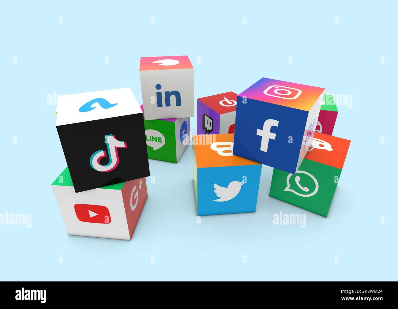 Social media logos cube hi-res stock photography and images - Alamy