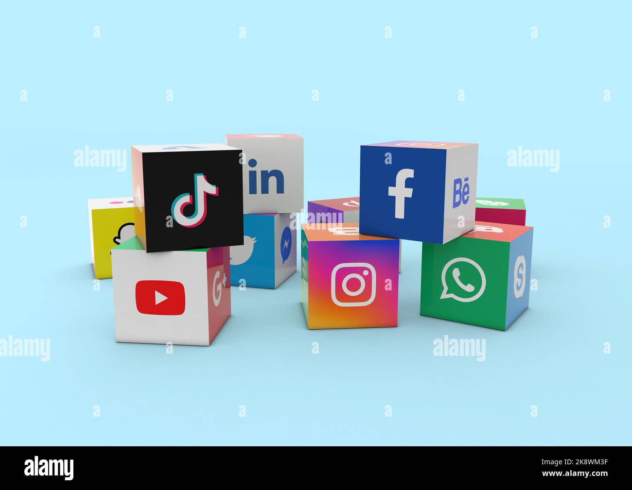 Social media logos cube hi-res stock photography and images - Alamy