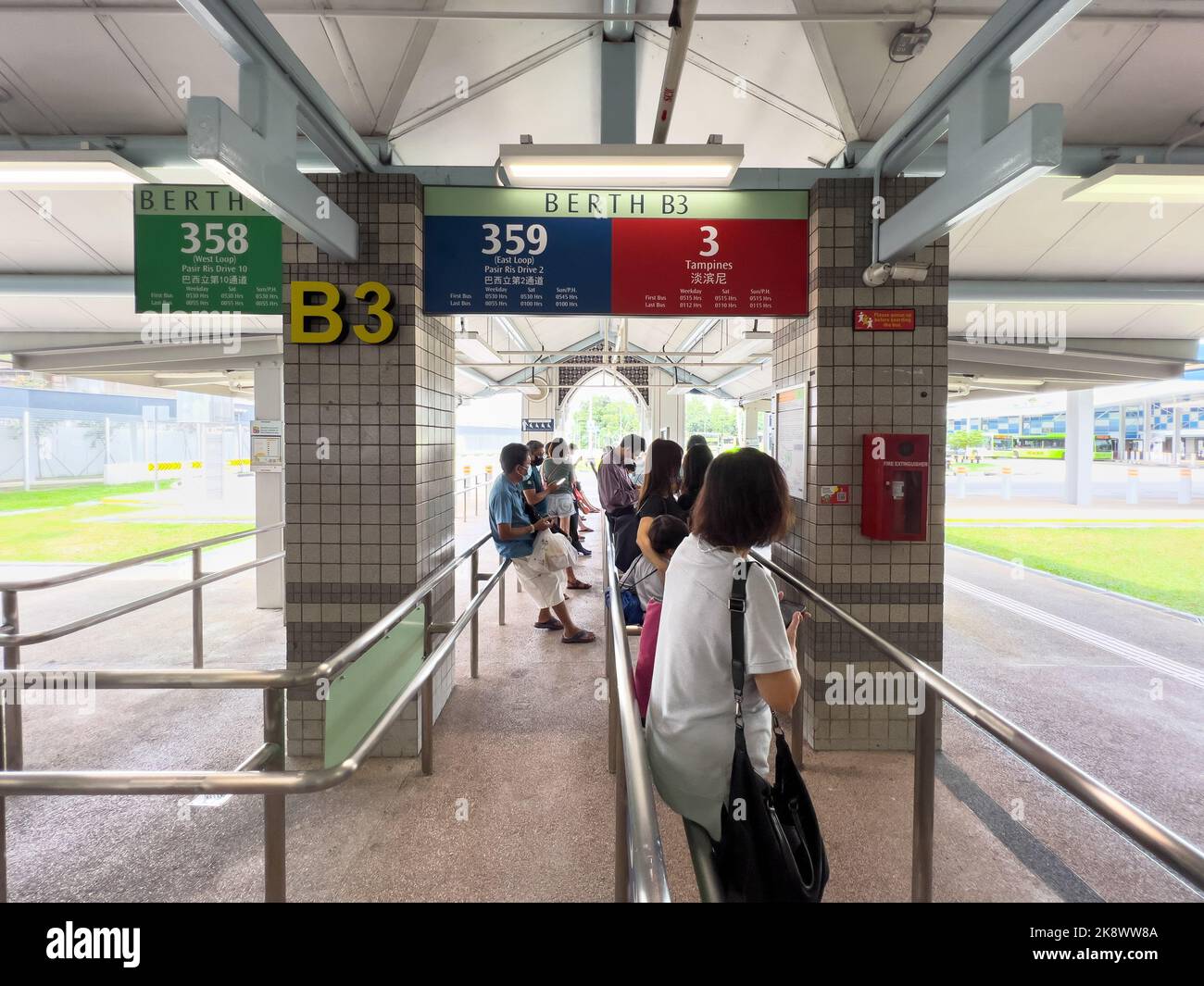 Singapore bus interchange hi-res stock photography and images - Alamy