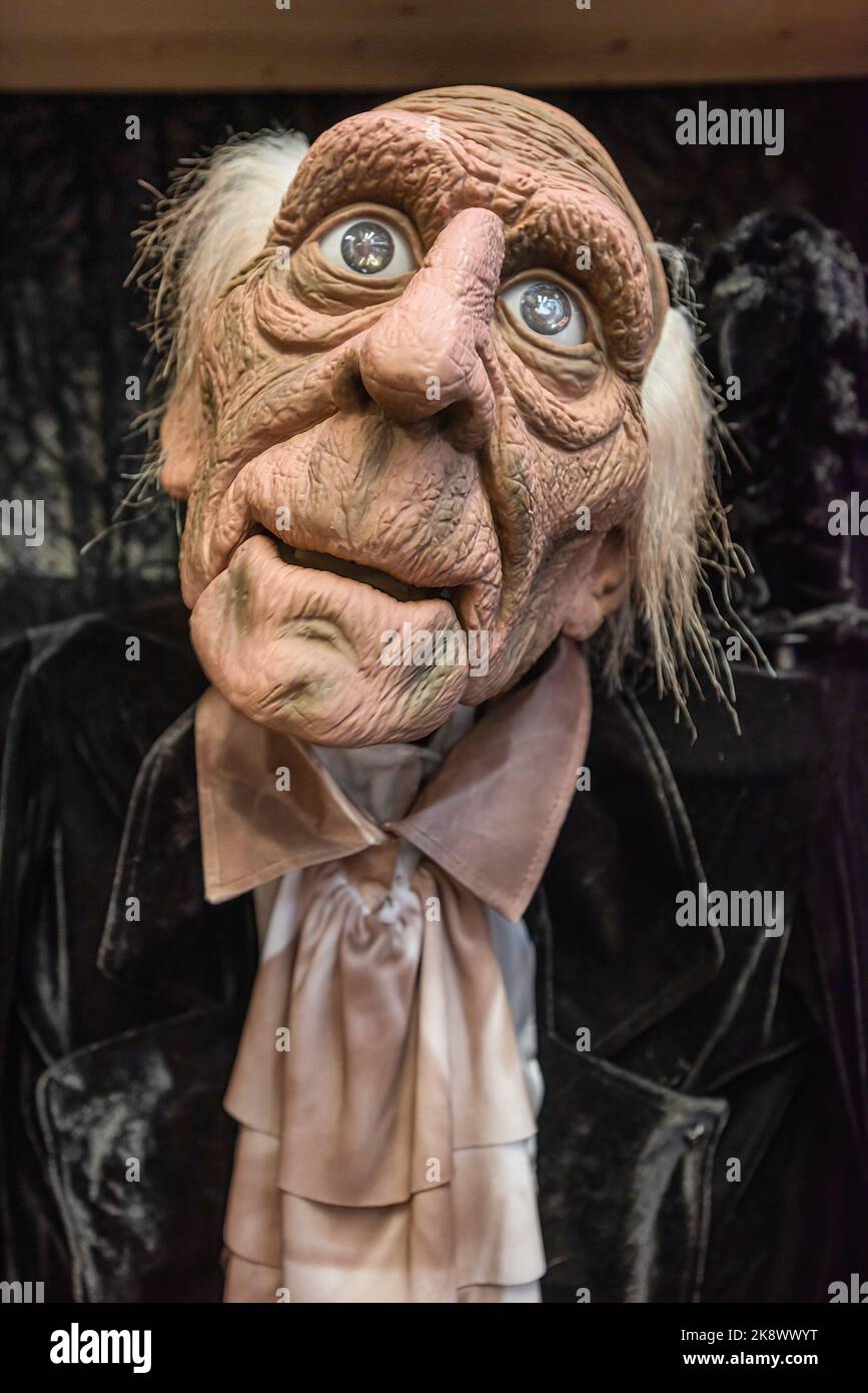 The Creepy House Butler seen at the 'SoLow' store in The Hague leading ...