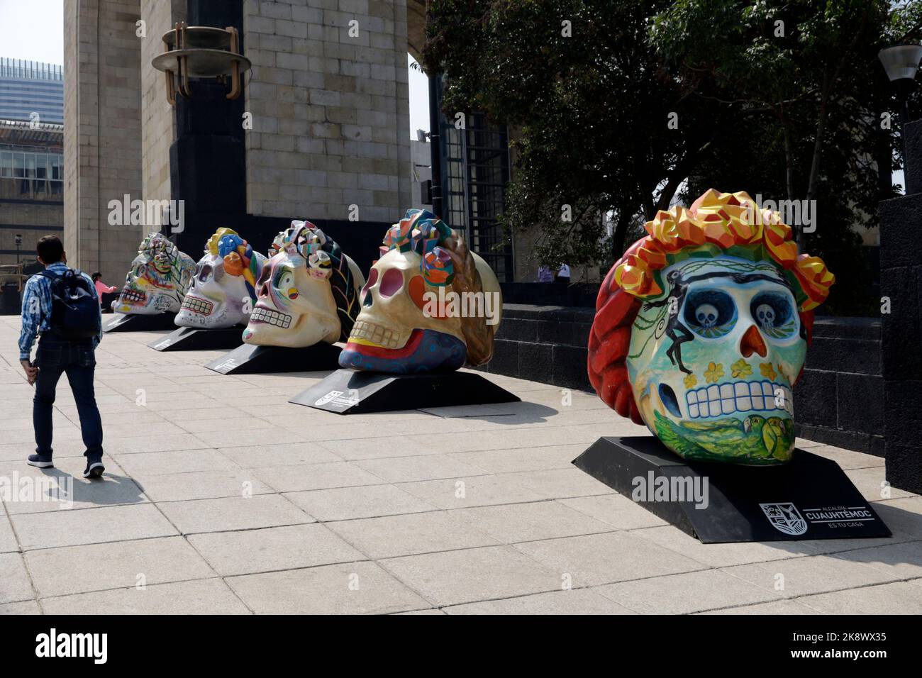 Tribute to frida kahlo hi-res stock photography and images - Alamy