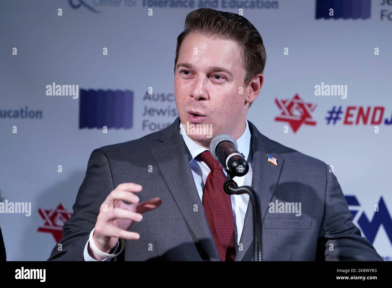 Josh Lafazan speaks during the #EndJewHatred Day event at the Center ...
