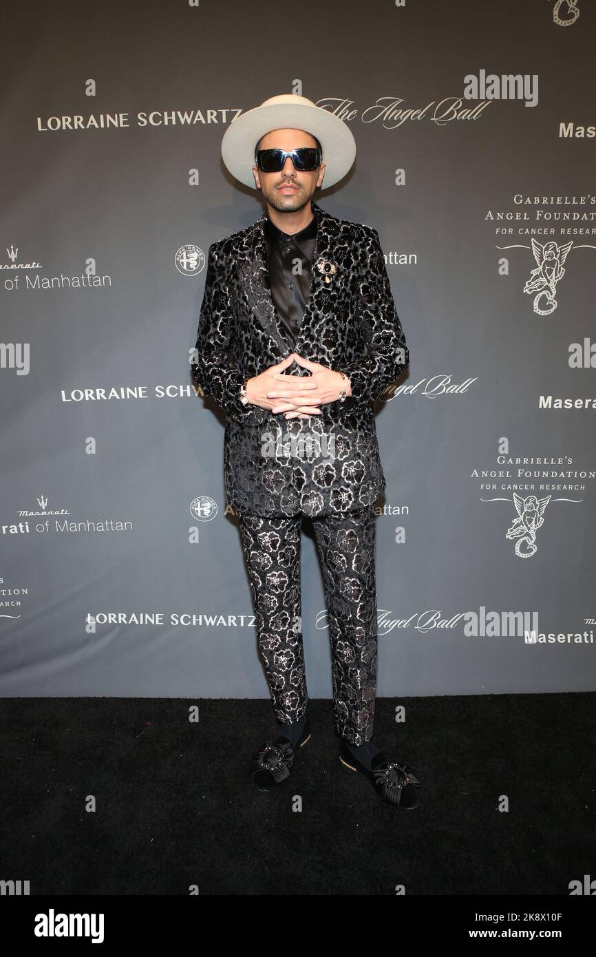 New York, United States. 24th Oct, 2022. DJ Cassidy attends Gabrielle's ...