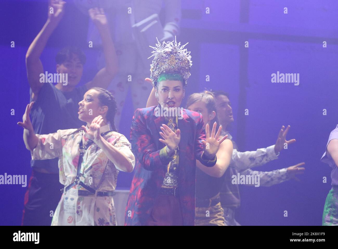 Sydney, Australia. 25th October 2022. Cast perform during a media call ...