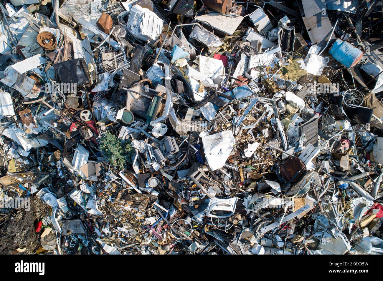 trash at a landfill Stock Photo - Alamy