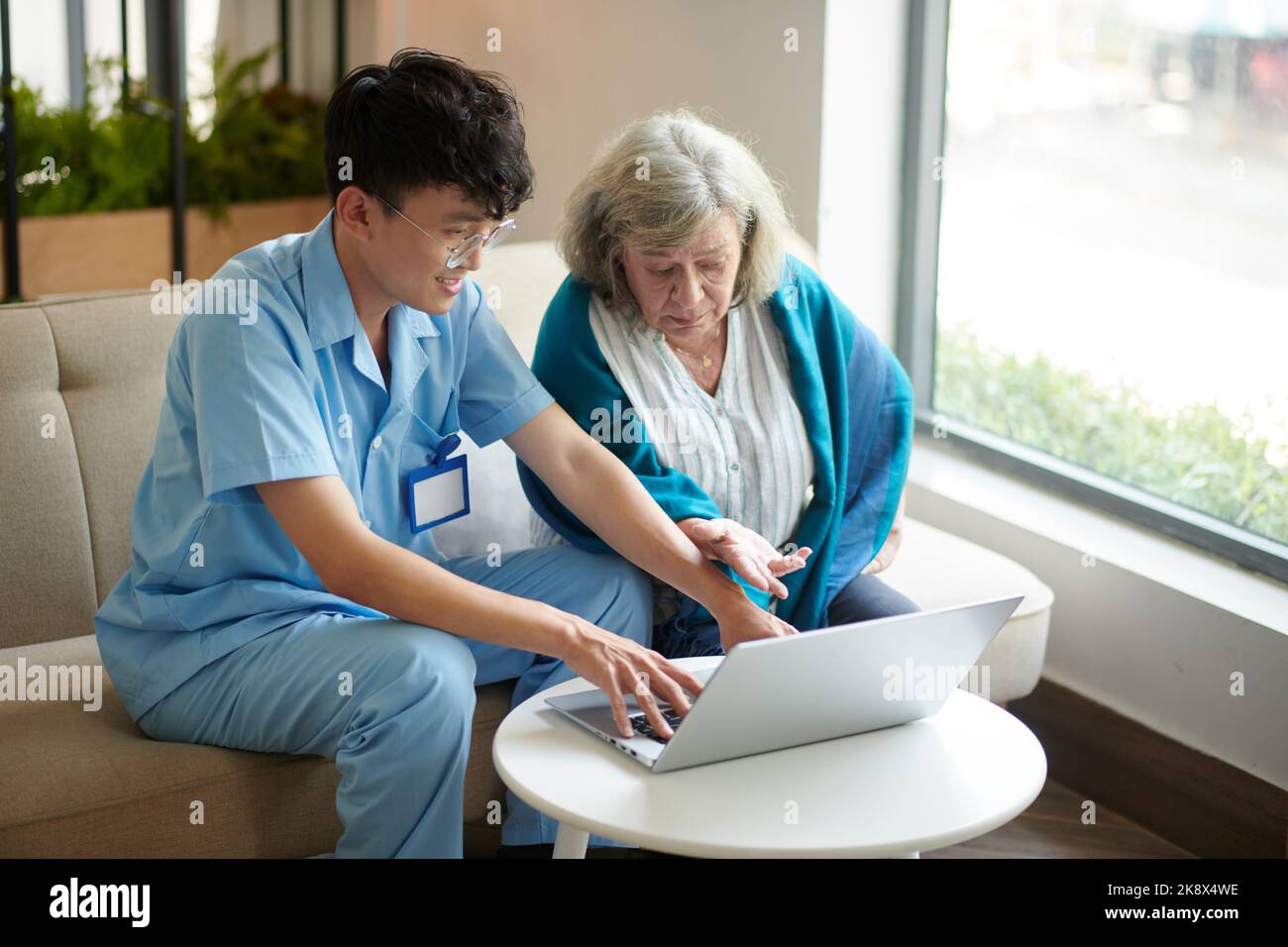 Nursing lesson hi-res stock photography and images - Alamy