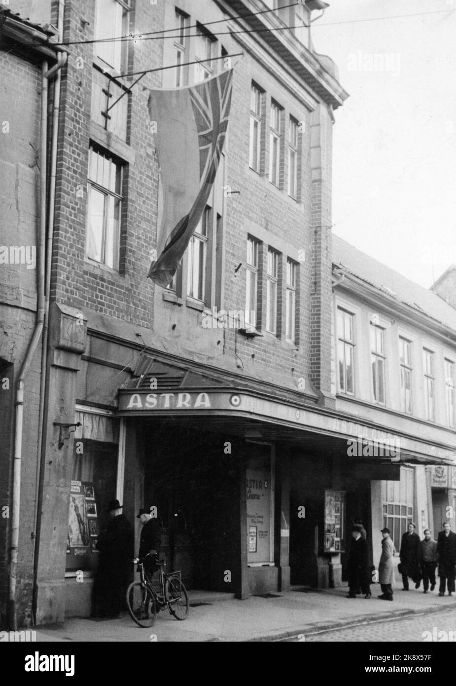 RAFCC (RAF CINEMA CORPORATION) ASTRA Military Cinema / Movie Theatre in ...