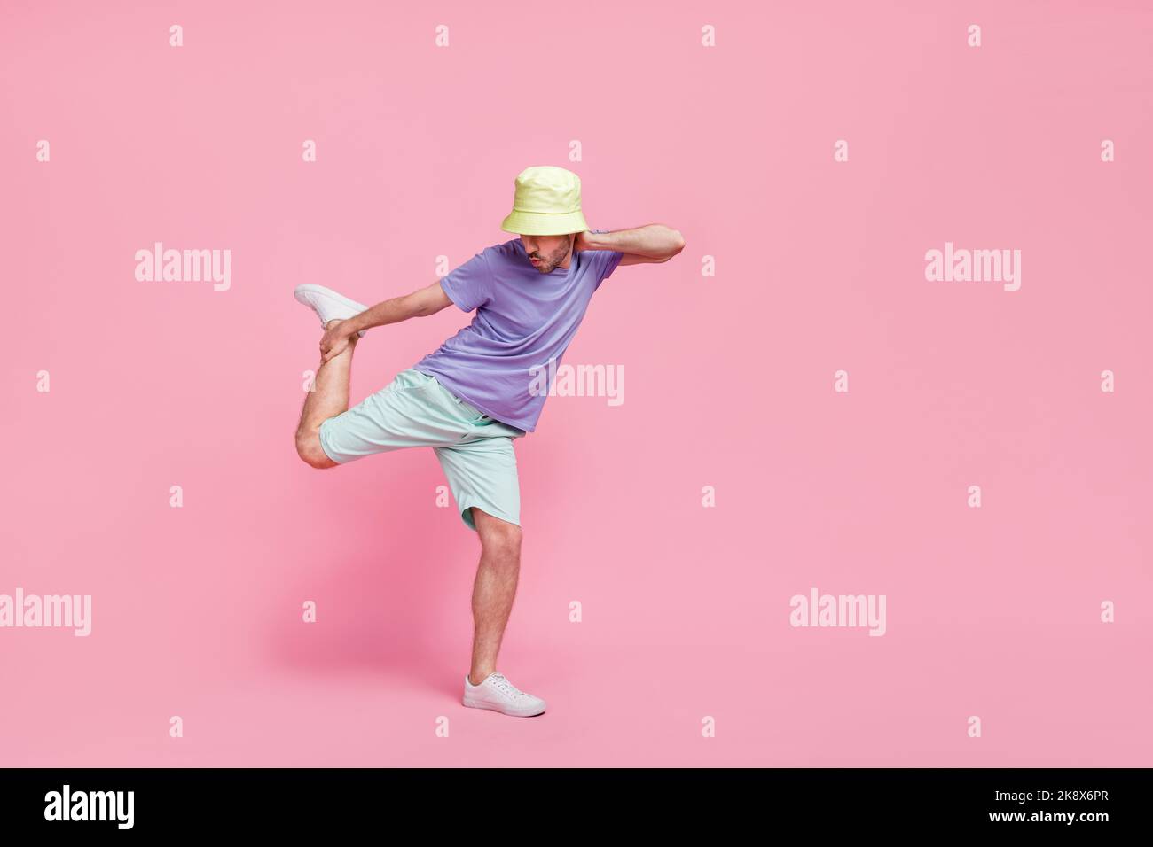 Full length photo of nice young man dancer breakdance hip hop celebrate ...