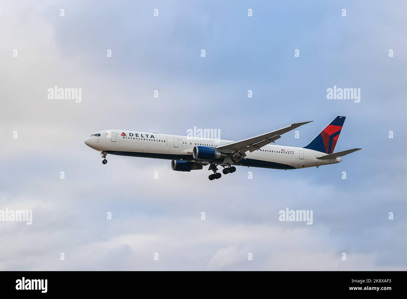 Delta Air Lines wide-body Boeing 767-400 airplane with tail number ...