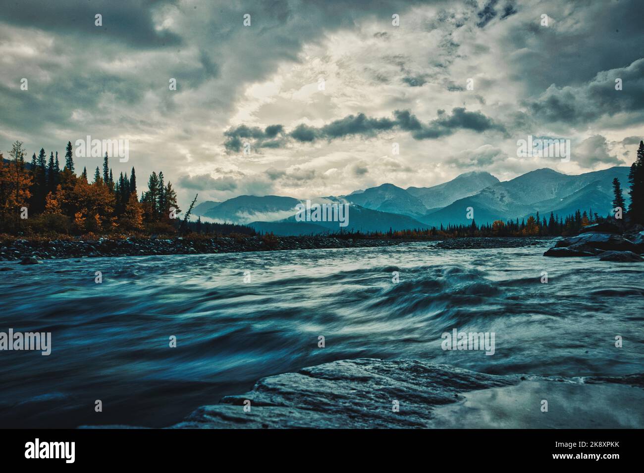Elbow river hi-res stock photography and images - Alamy