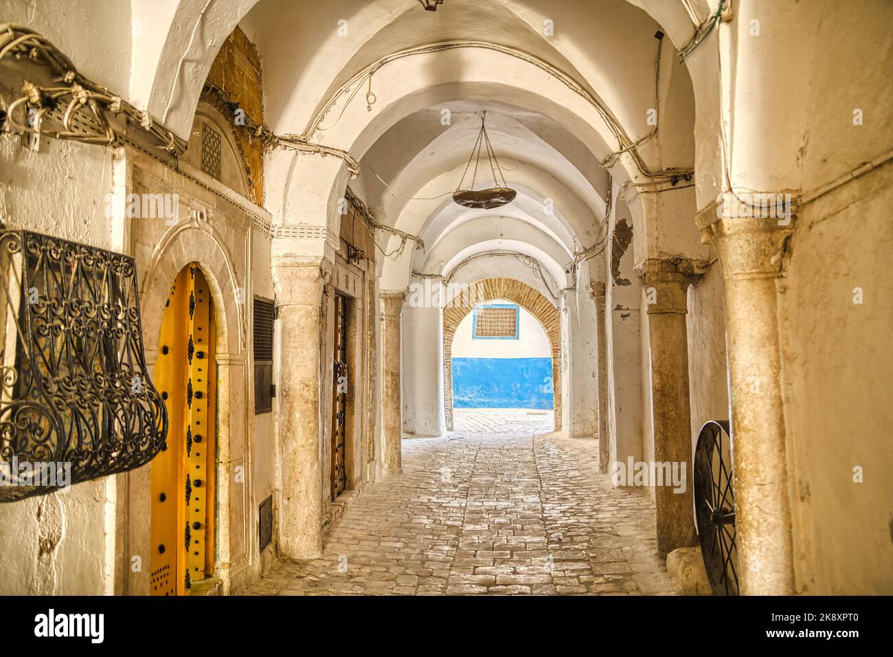 Tunisia tunis the light souk hi-res stock photography and images - Alamy