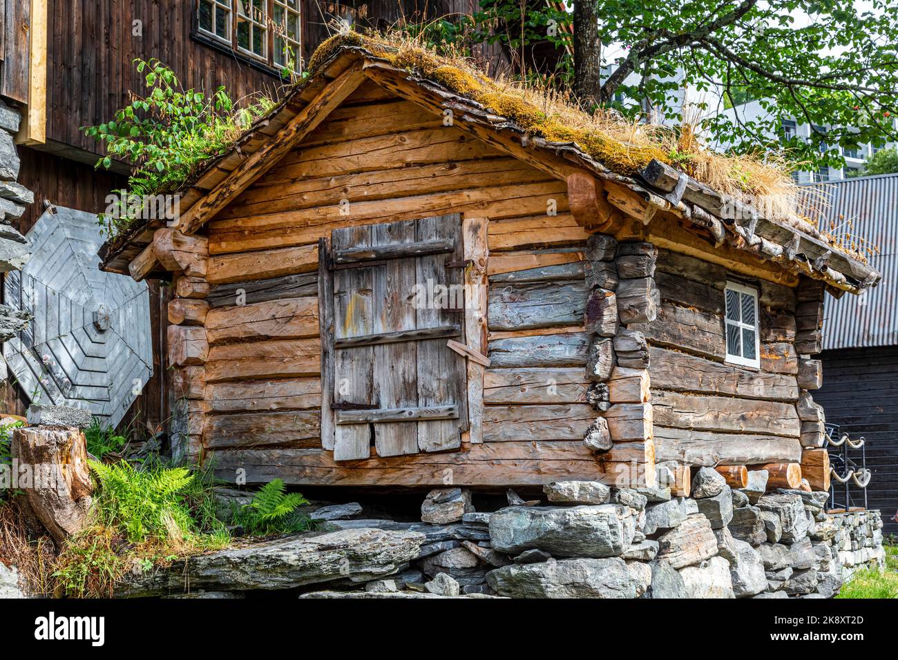 Picture of an old wooden storehouse with grass roof Stock Photo - Alamy