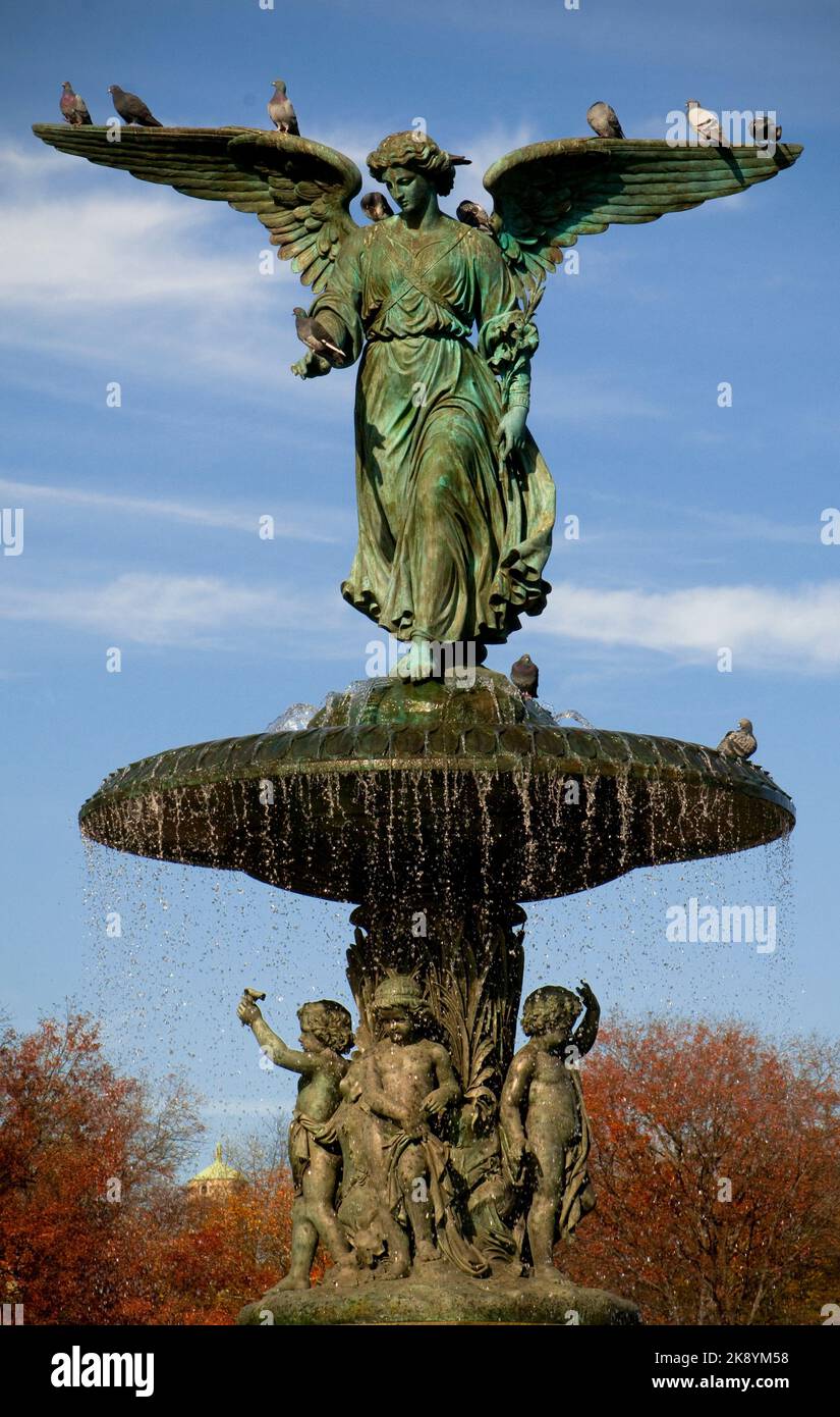 A Bethesda fountain angel in New York Stock Photo - Alamy
