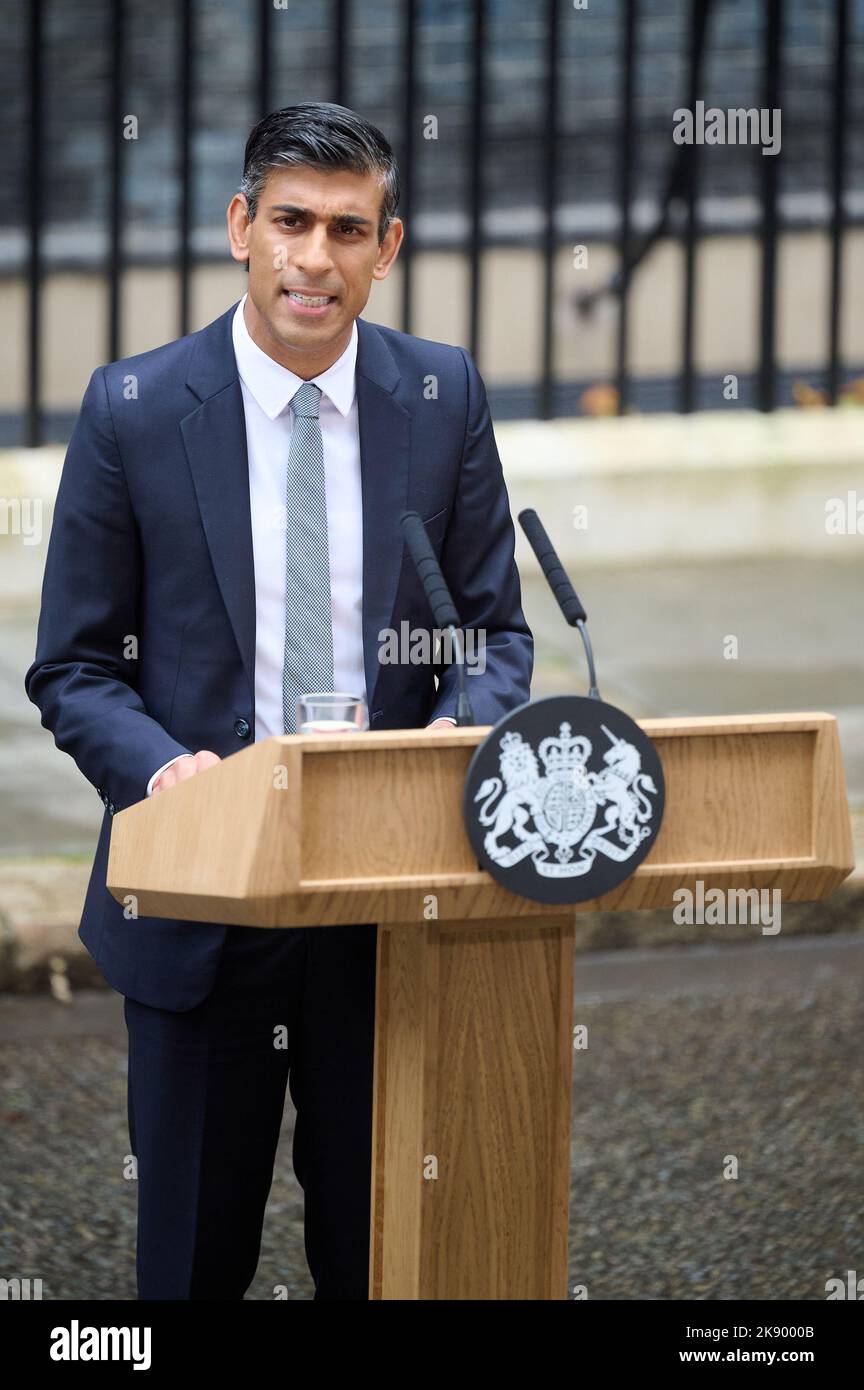 London, UK . 25 October, 2022 . Rishi Sunak giving his first speech in ...