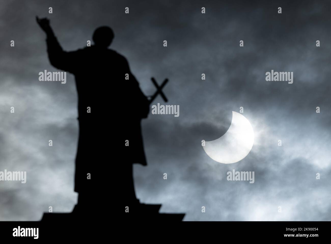 Dresden, Germany. 25th Oct, 2022. A partial solar eclipse is seen ...