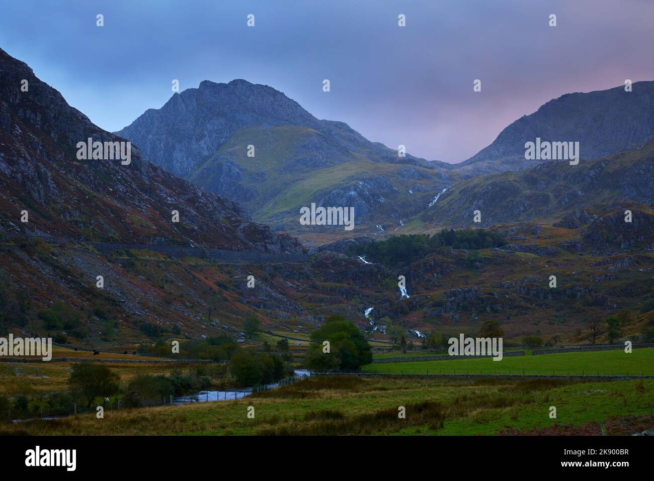 Maes caradoc hi-res stock photography and images - Alamy