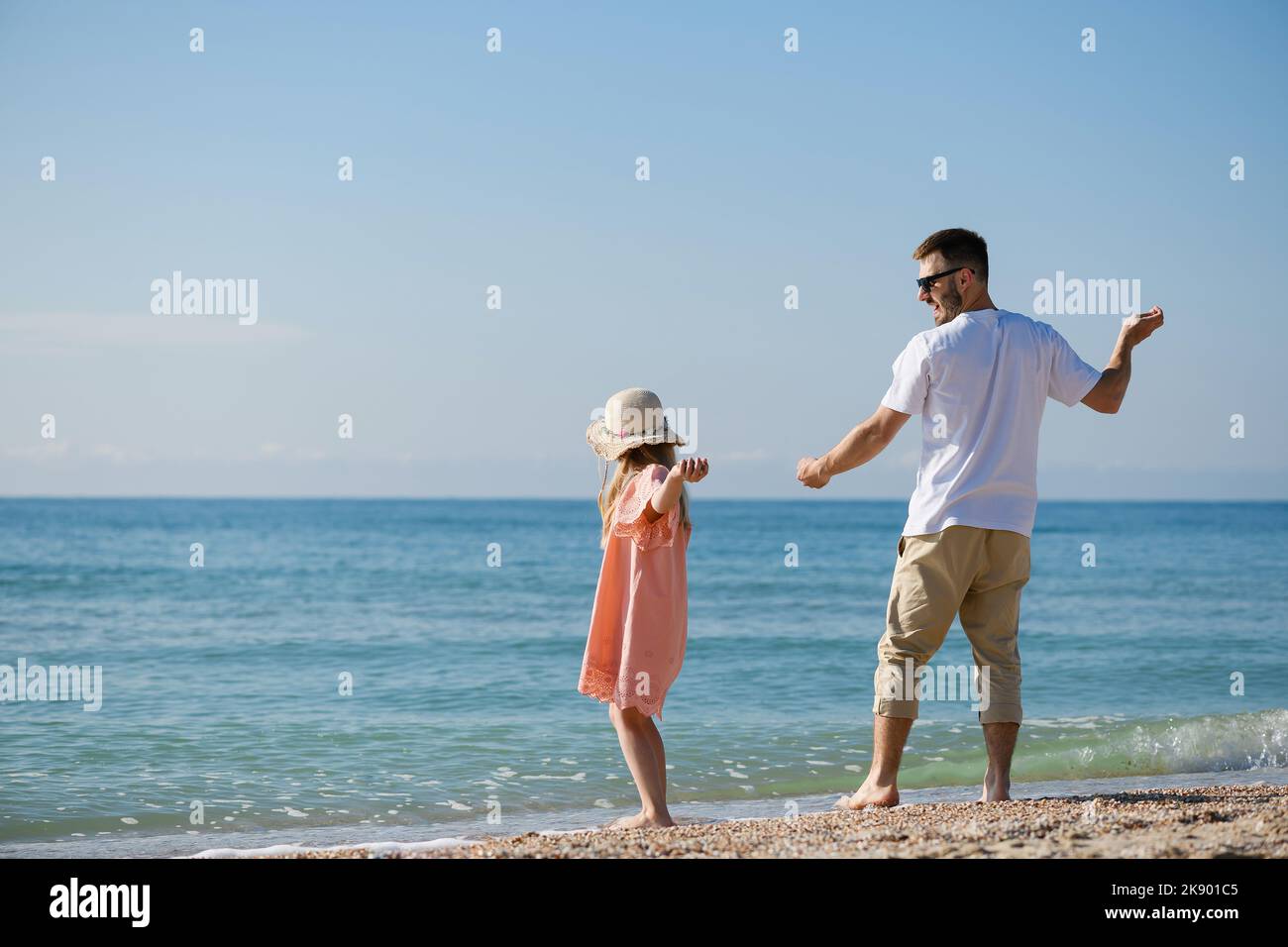Holding shells and stones hi-res stock photography and images - Alamy