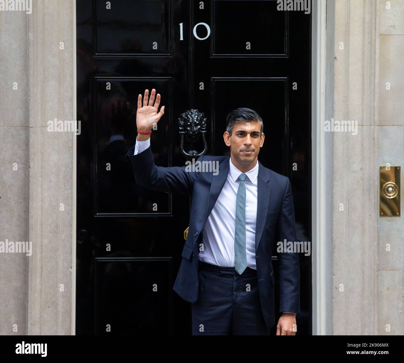 London, England, UK. 25th Oct, 2022. RISHI SUNAK is seen outside 10 ...