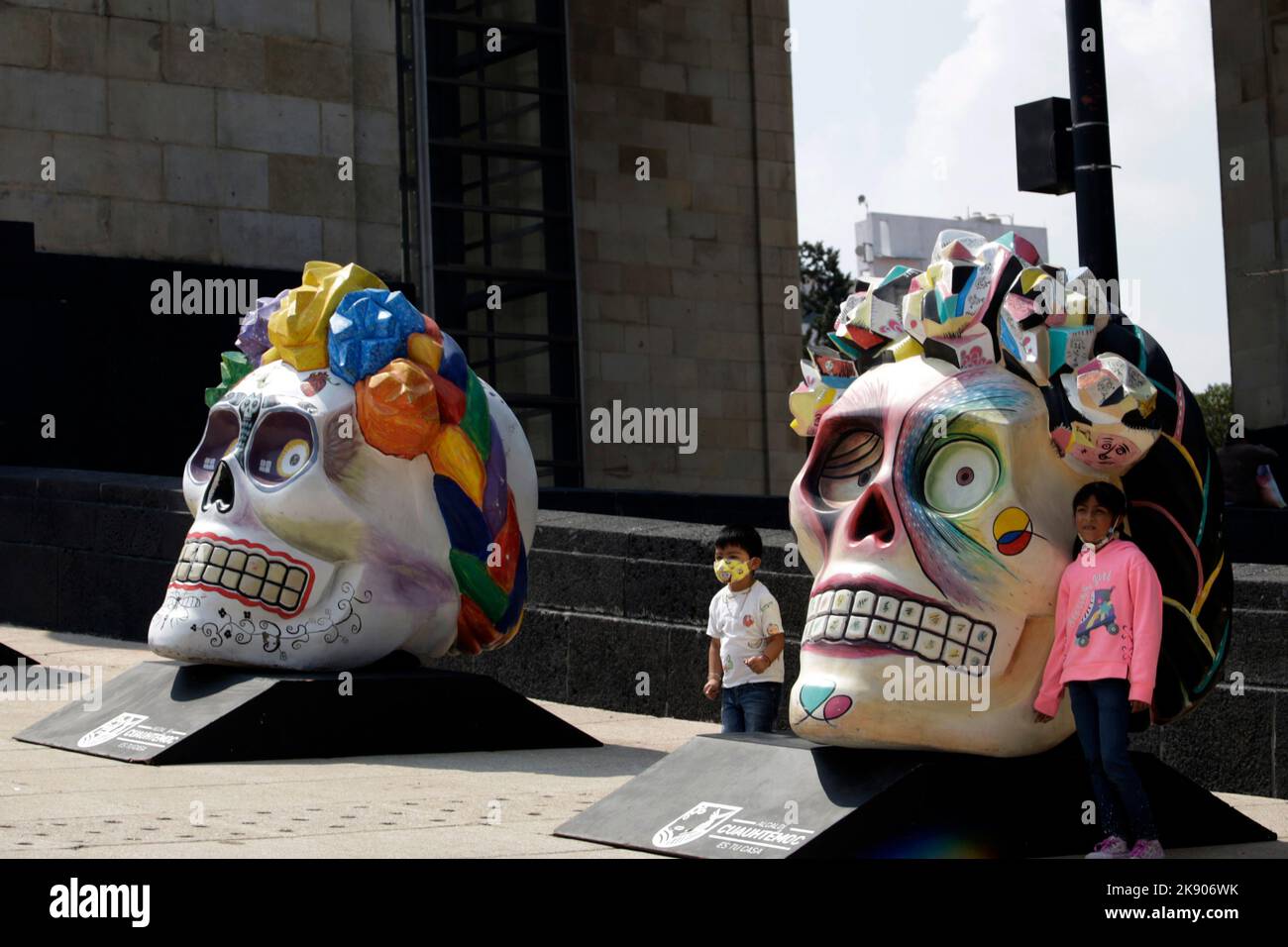 Tribute to frida kahlo hi-res stock photography and images - Alamy