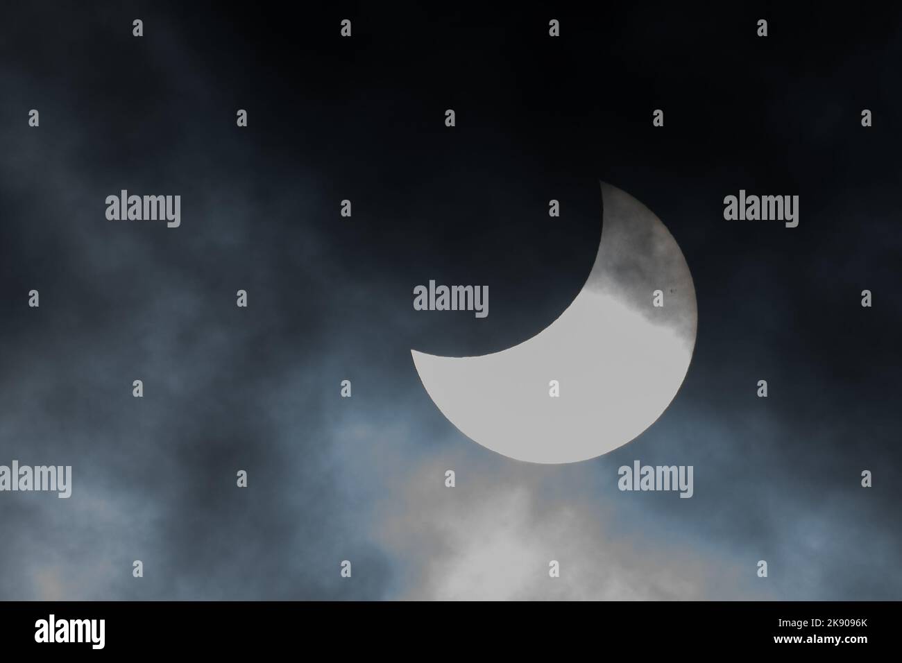 2022 solar eclipse hi-res stock photography and images - Alamy