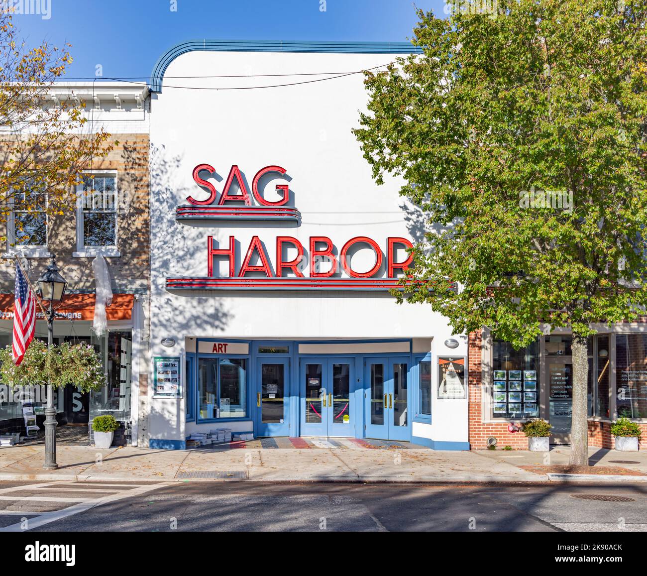 Front facade of the Sag Harbor Cinema Stock Photo - Alamy
