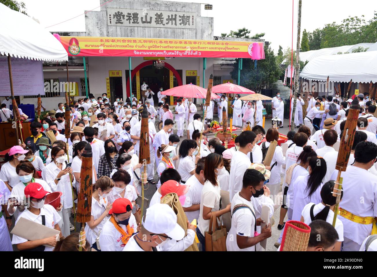 Bangkok, Thailand. 22nd Oct, 2022. Volunteers, participated in the ...