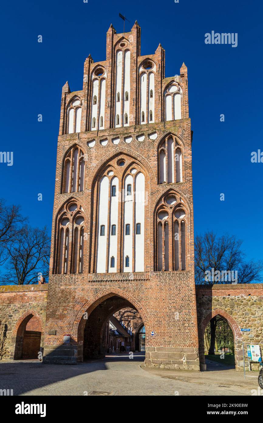 NEUBRANDENBURG, GERMANY - APR 1, 2016: The New Gate in the city wall of ...