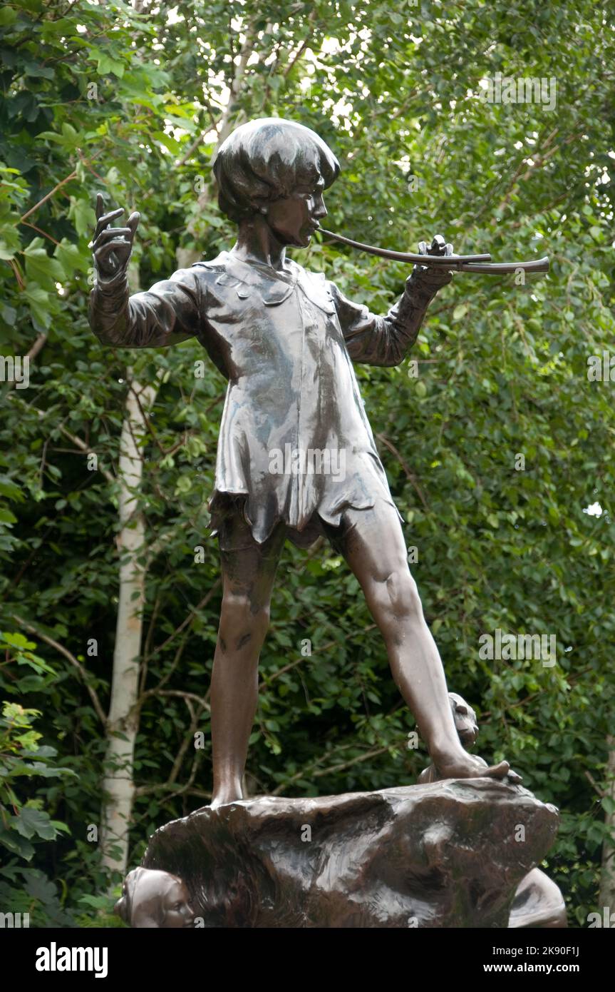 Peter Pan (statue), Kensington Gardens, Hyde Park, London, UK Stock ...